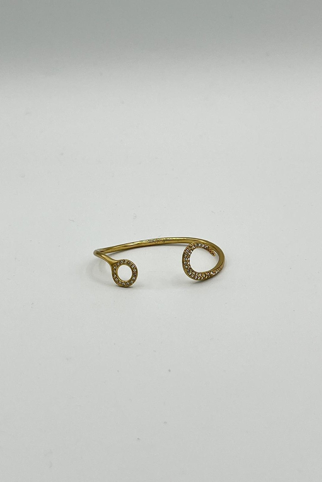 Giles & Brother Gold Bracelet – Très Chic