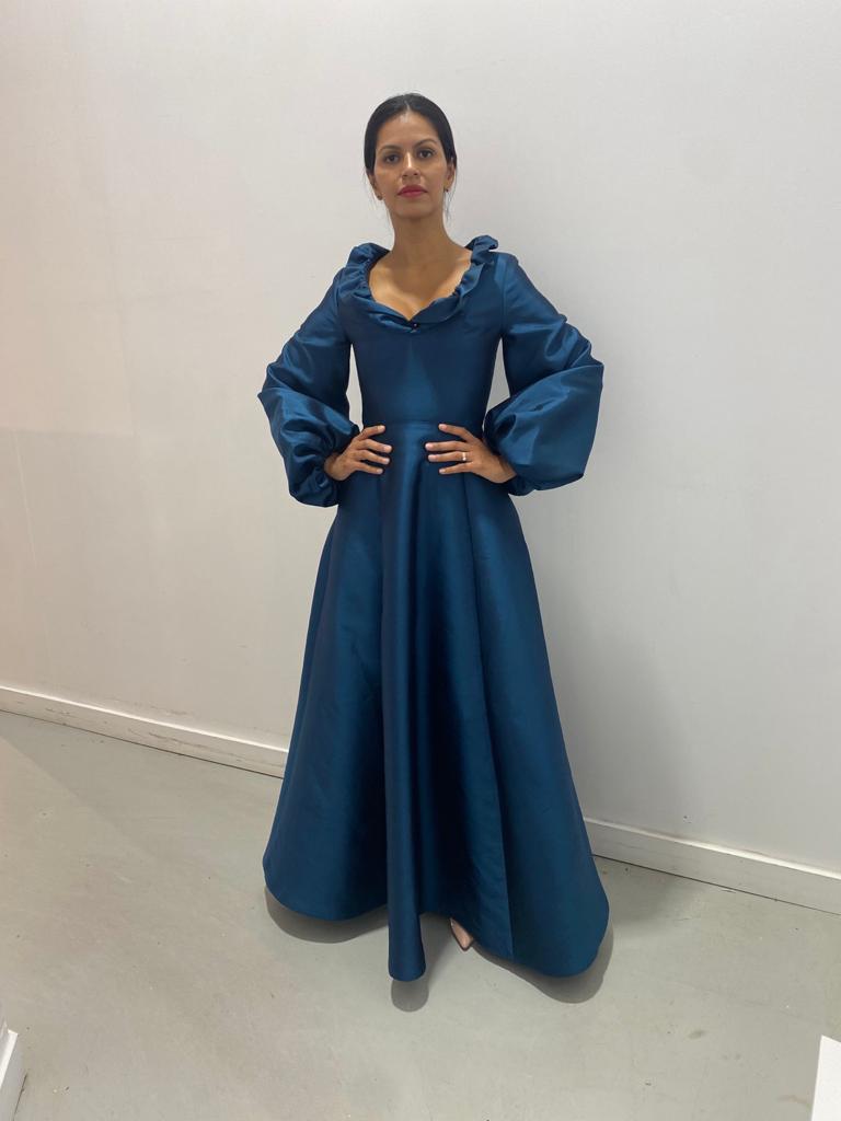 Robe Greta Constantine Rowel avec manches froncées – Très Chic